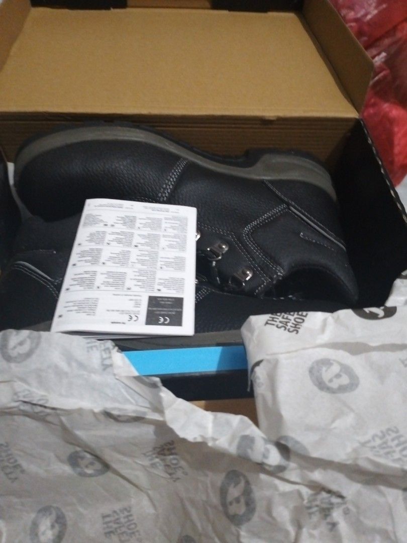 Sepatu Safety Bata Darwin Hitam Original, Fesyen Pria, Sepatu , Lainnya ...