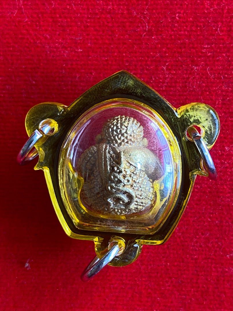 Thai Amulet - LP Tee Wat Pom Yai_sangkachai loop om (mirror gold ...