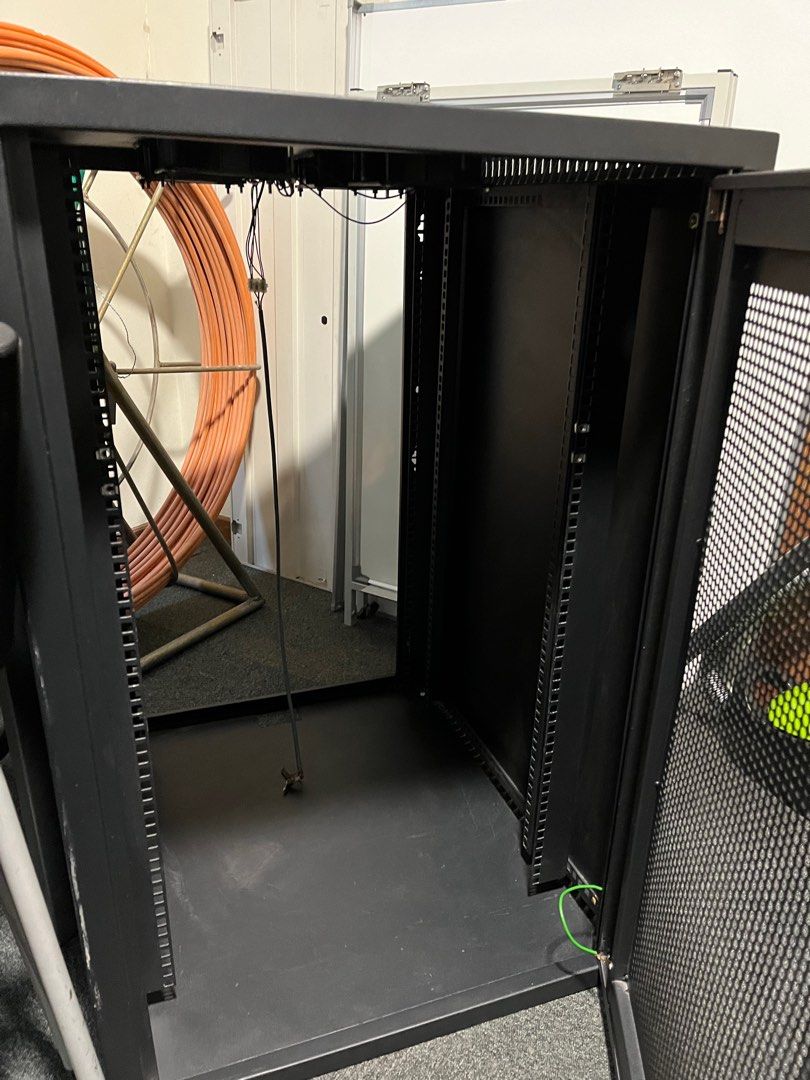 19U Network Rack Server Rack Wall mount Rack, Computers & Tech, Parts ...