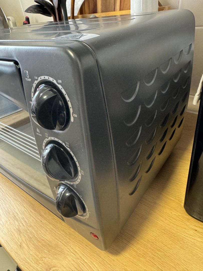 [MARKDOWN SALE] 30L Cornell Oven, TV & Home Appliances, Kitchen Appliances, Ovens & Toasters on ...