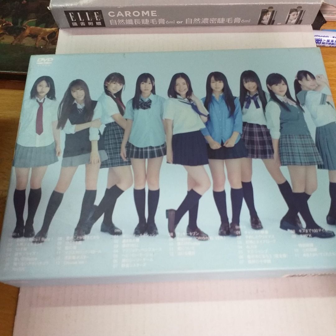 滿載AKB48 3DVD音樂MV歌詞 +寫真集 日版BOX SET, 書籍、休閒與玩具, 樂器、音樂相關, CD、DVD在旋轉拍賣