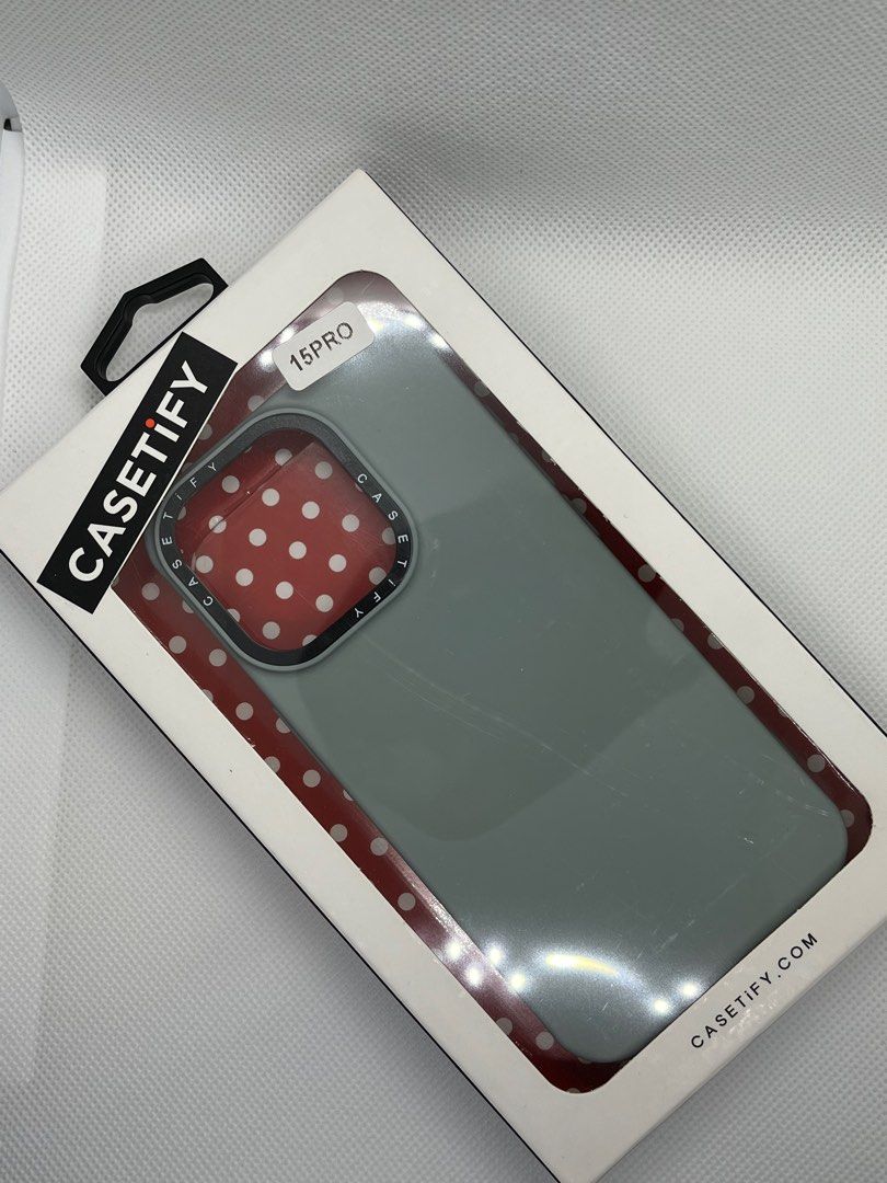 Casetify iphone 15 Pro polos, Telepon Seluler & Tablet, Aksesoris ...