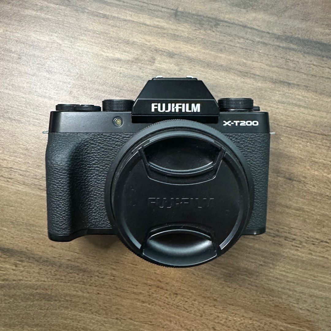Fujifilm XT200, Photography, Cameras on Carousell