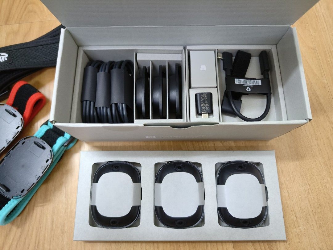 HTC 1 Vive Ultimate Tracker FBT Used for VR VRChat, Computers & Tech ...