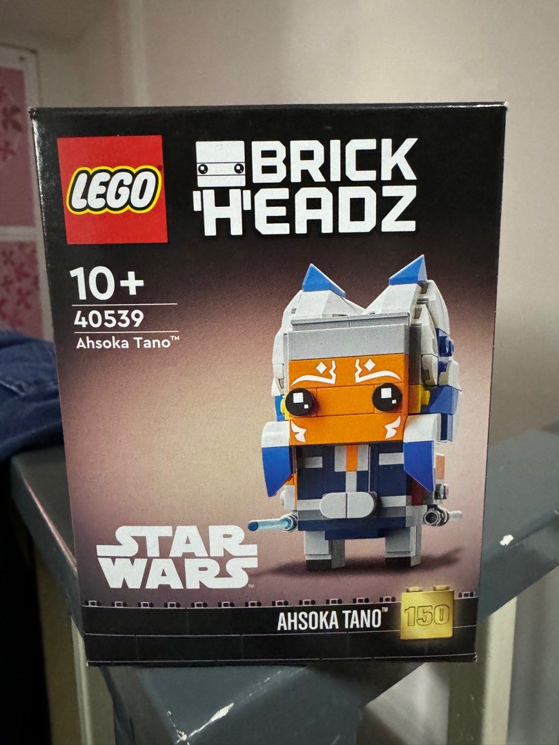 Lego 40539 Ashoka Tano, Hobbies & Toys, Toys & Games on Carousell
