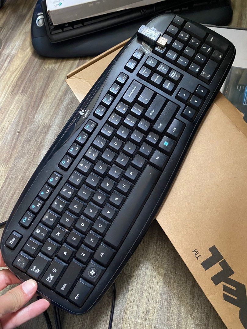 Logitech Mk250 Wireless Keyboard Computers And Tech Parts And Accessories Computer Keyboard On