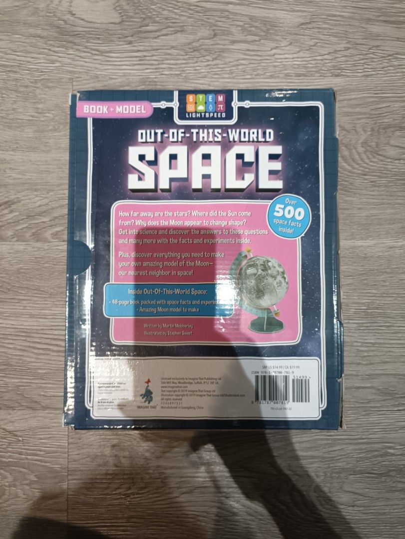 OUT OF THIS WORLD SPACE BOOKS MODEL HARD COVER BUKU TENTANG LUAR ...