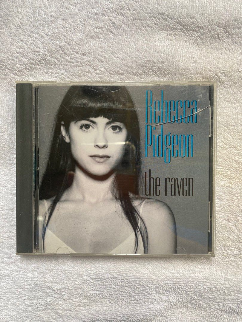 Rebecca Pidgeon The raven, 興趣及遊戲, 收藏品及紀念品, 明星周邊 - Carousell