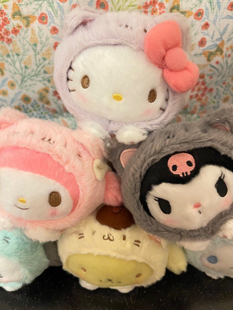 Sanrio Neko Neko Cat Plush Keychain (Hello Kitty, My Melody ...