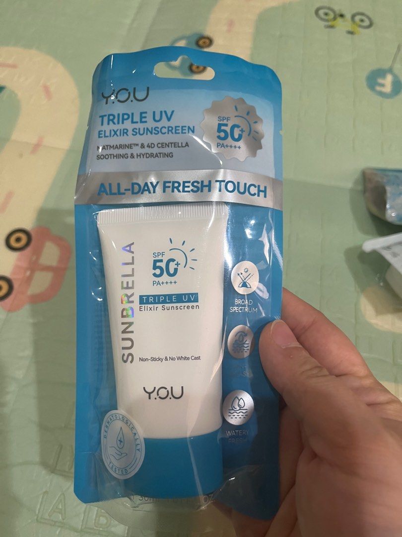 Sunscreen YOU Sunbrella Triple UV Elixir Sunscreen spf 50, Kesehatan ...