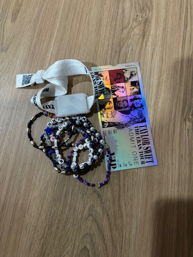 Taylor Swift VIP Merch, Hobbies & Toys, Memorabilia & Collectibles, Fan ...