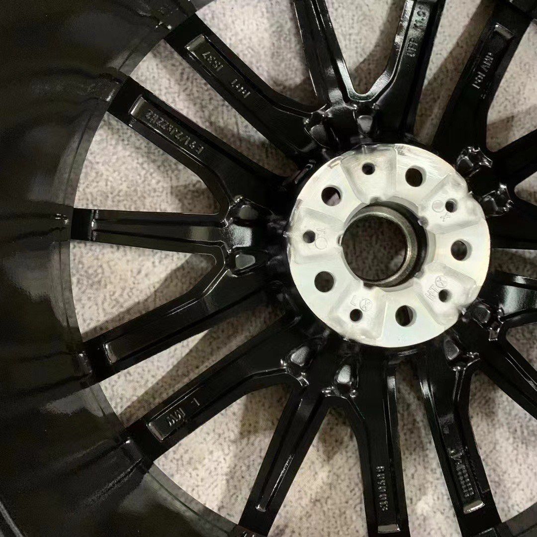 velg dan ban mobil bmw x5 Velg hitam 22 inci wheels rines rims original ...