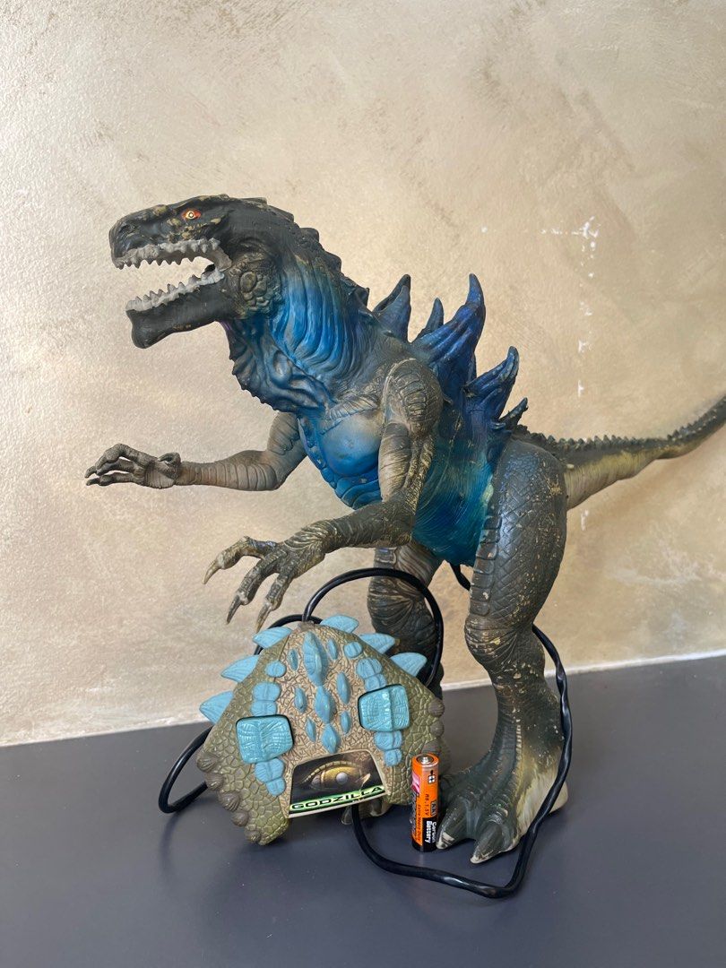 VINTAGE 1998 GODZILLA FAST ATTACK GIANT GODZILLA TOYBIZ, Hobbies & Toys ...