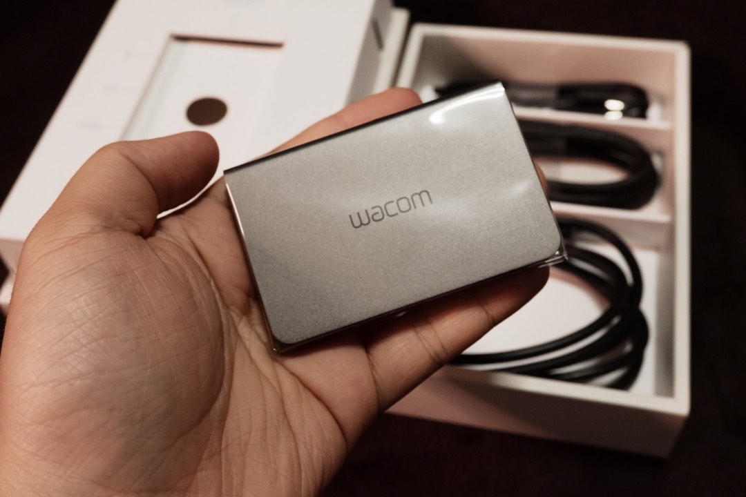 Wacom Link Plus, Computers & Tech, Parts & Accessories, Cables ...