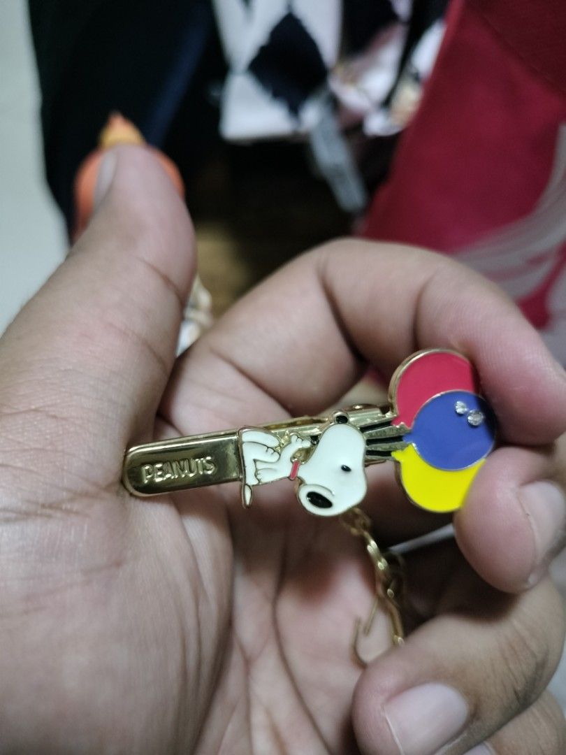 3 carat Peanuts Bag Key Clip Mini Snoopy and Balloon Key Clip Key Chain Bag Charm Snoopy Goods ...