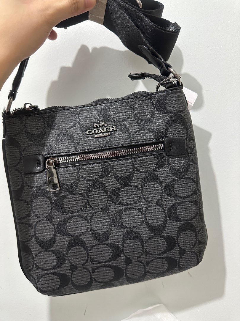 Coach original, Luxury, Bags & Wallets on Carousell