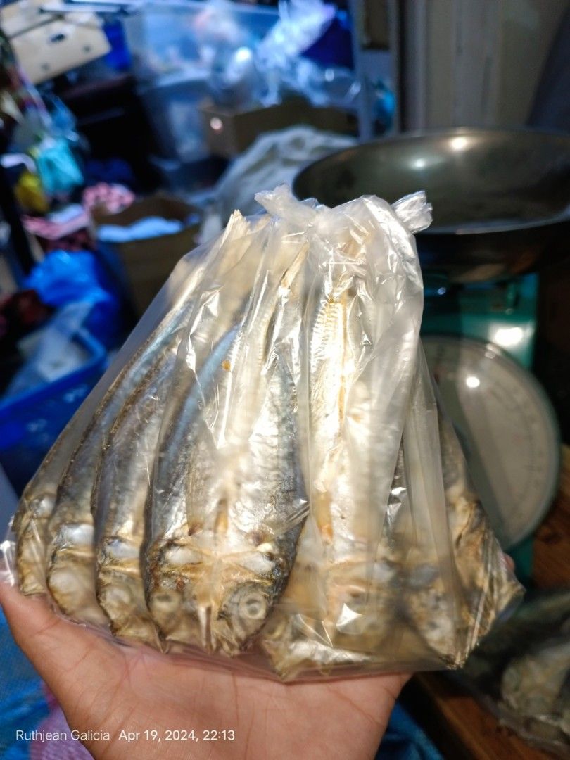 Dried fish palawan galunggong, Food & Drinks, Local Eats on Carousell