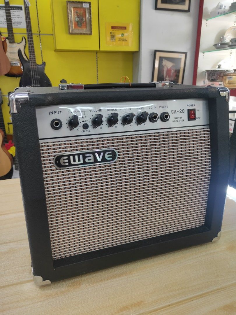 Ewave Amp electric guitar GA-20, Hobbies & Toys, Music & Media, Musical ...