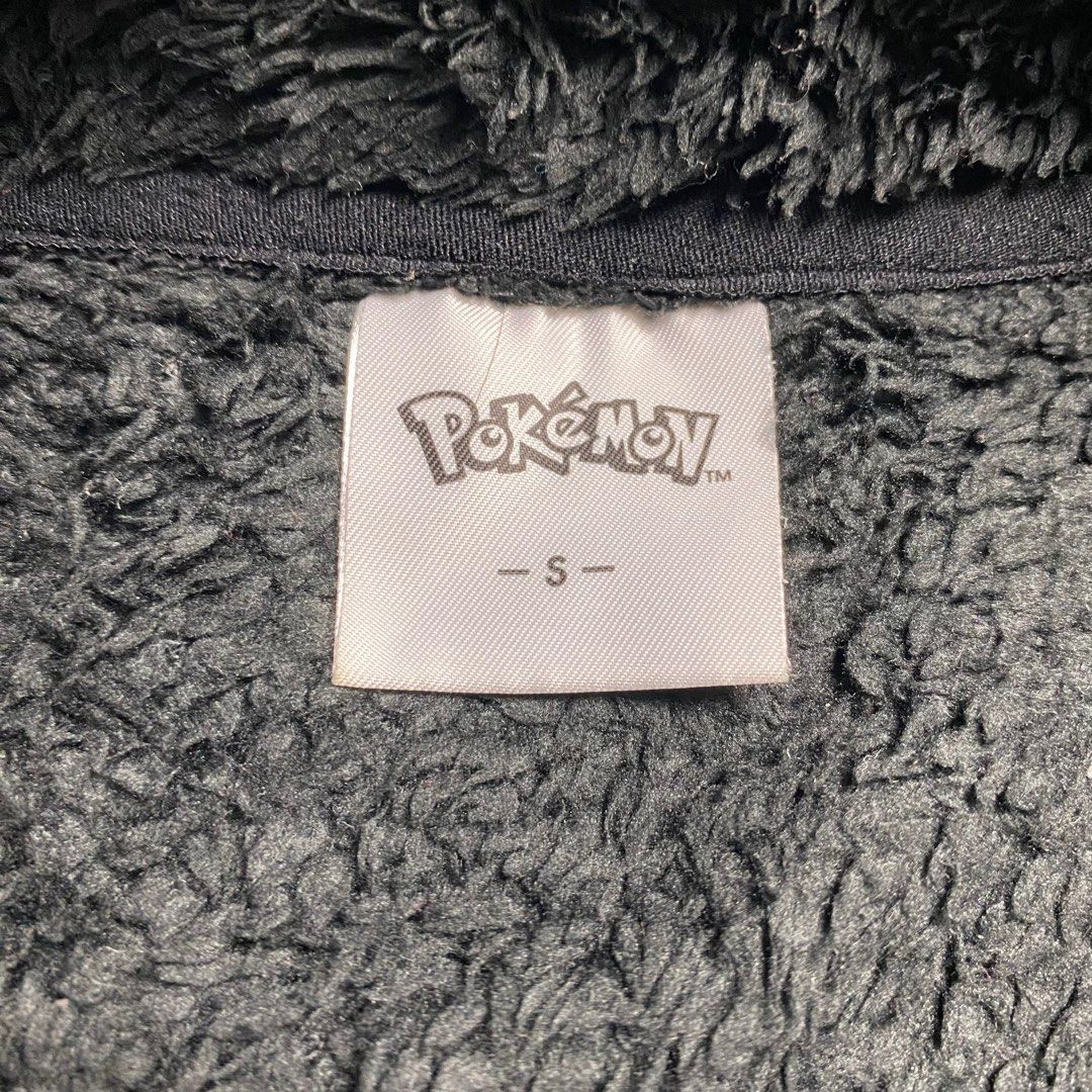 GU x Pokemon Fleece Jacket, Men's Fashion, Coats, Jackets and Outerwear ...
