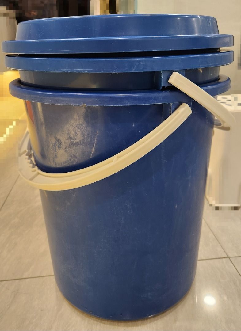 Heavy Duty 30 Extra-Large Liter Water Pail with Lid, Furniture & Home ...