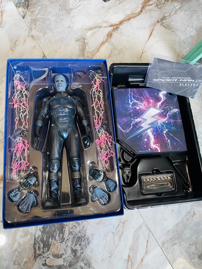 Hot toys ELECTRO / Spiderman, Hobbies & Toys, Toys & Games on Carousell