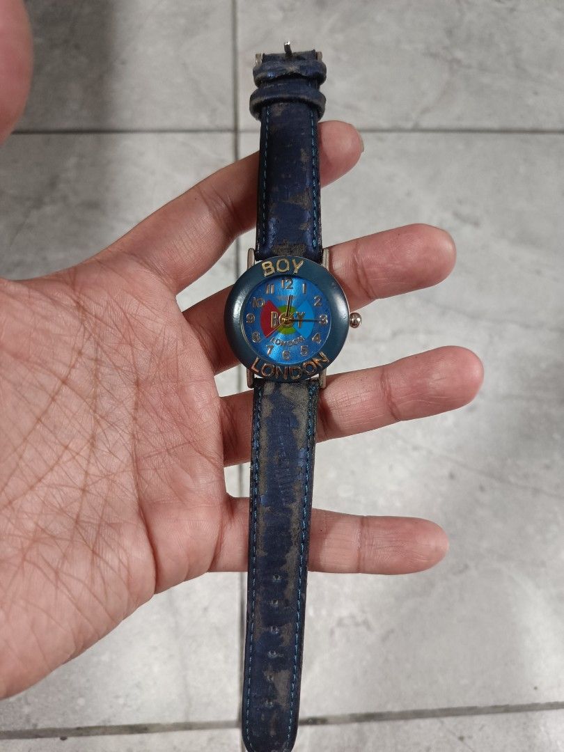 Jam Tangan Vintage Boy London, Fesyen Pria, Jam Tangan di Carousell