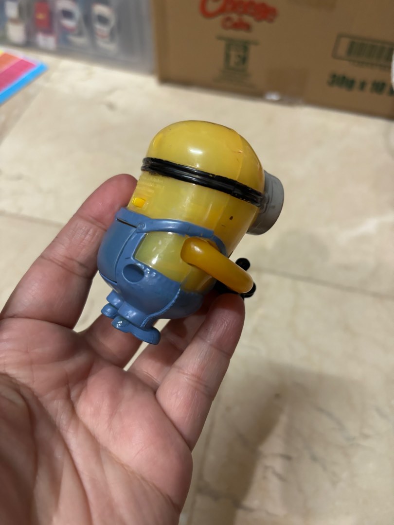 Minion clapping translucent toy rare, Hobbies & Toys, Toys & Games on ...