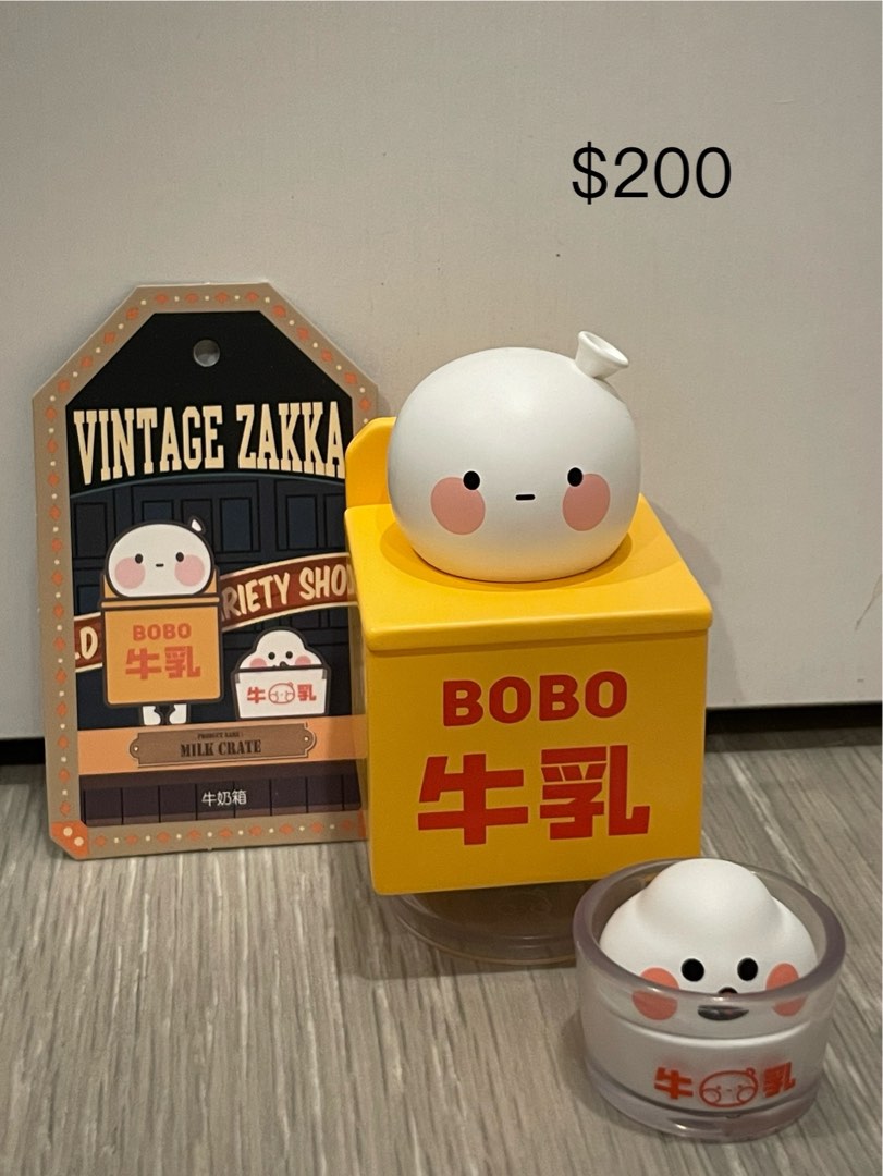 Popmart 泡泡瑪特 Bobo&coco, 書籍、休閒與玩具, 玩具、公仔、桌遊在旋轉拍賣