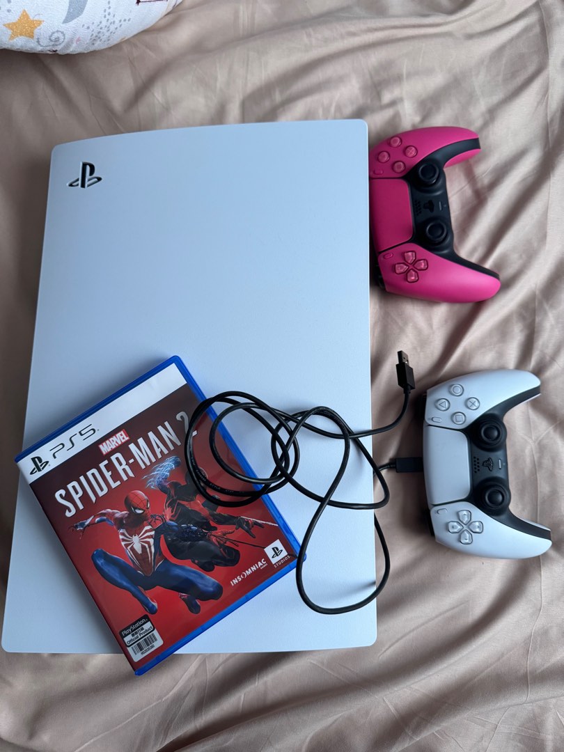PS5 w/ box, Video Gaming, Video Game Consoles, PlayStation on Carousell