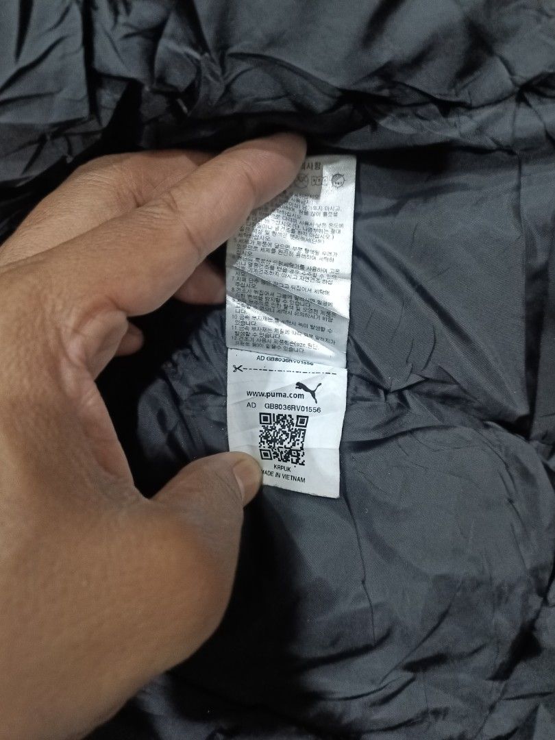 puma long jacket, Men's Fashion, Coats, Jackets and Outerwear on Carousell