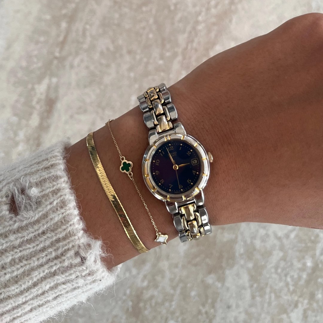 Rare vintage Seiko blue Ombre dial watch, Luxury, Watches on Carousell