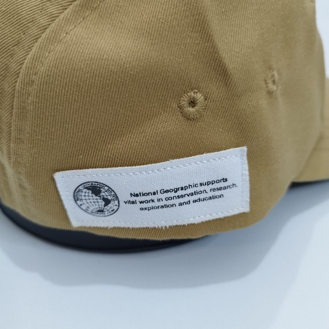 Topi National Geographic Logo Camp Cap Hat N181UHA060 Black Beige ...