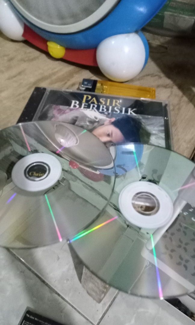 VcD moviE PaSiR BERbisiK, Musik & Media, CD, DVD & Lainnya di Carousell