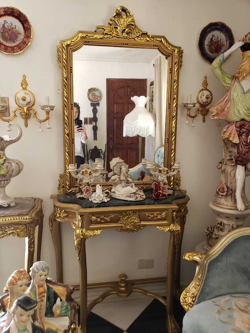 Victorian Consul with Mirror, Furniture & Home Living, Home Decor ...