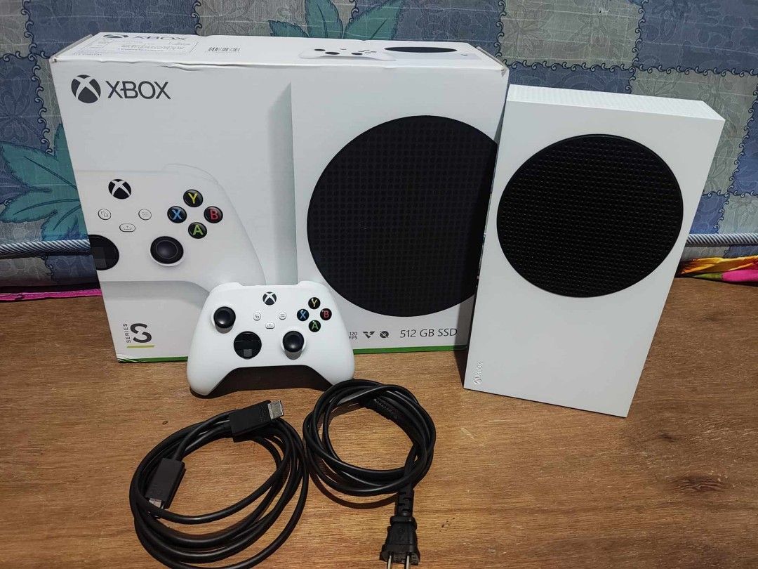 Xbox Series S Bundle, Video Gaming, Video Game Consoles, Xbox on Carousell