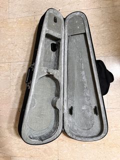 Violin Case, 4/4, Kaori Miyazono, Hobbies & Toys, Music & Media, Musical Instruments on Carousell