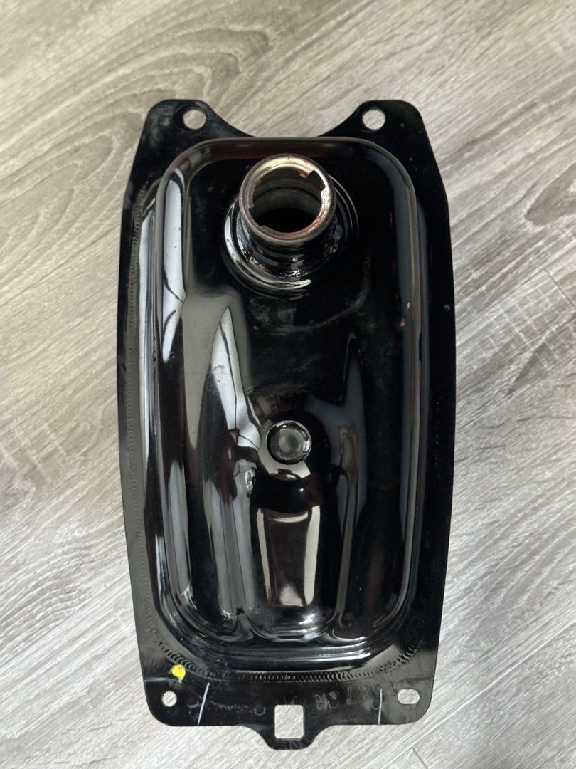 Aerox NVX 155 Stock Tank, Motorcycles, Motorcycle Accessories on Carousell