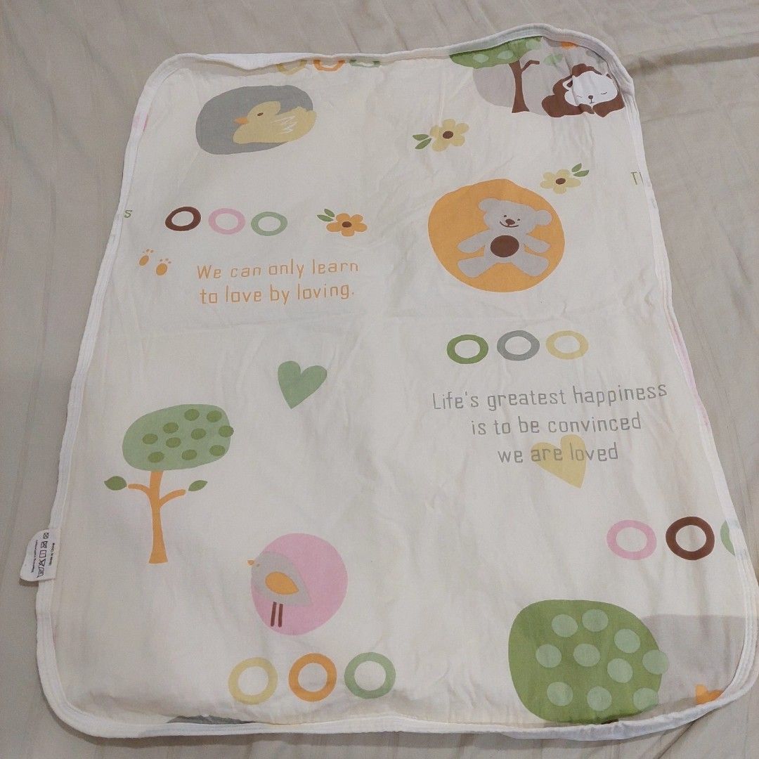 Baby changing diaper map, Babies & Kids, Bathing & Changing, Changing ...