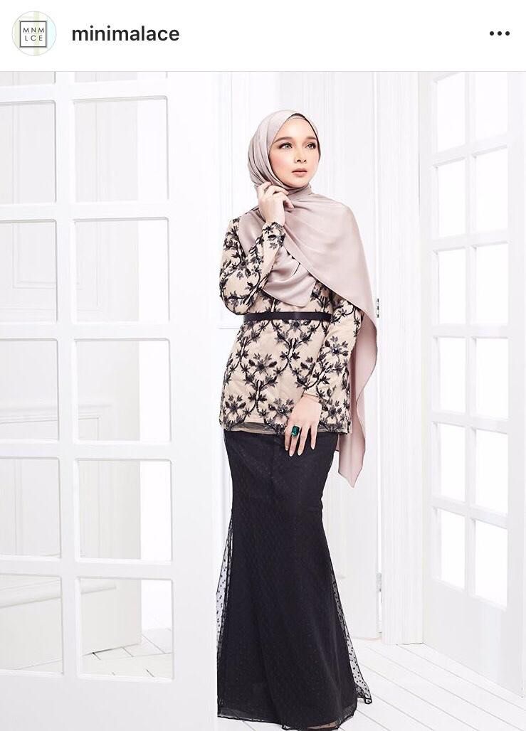 Baju kurung minimalace raisa, Women's Fashion, Muslimah Fashion, Baju Kurung & sets on Carousell