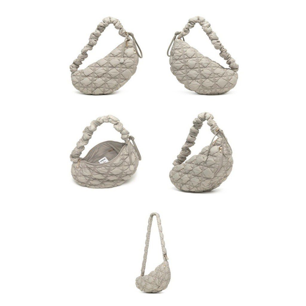 CARLYN Cozy Bag, Women's Fashion, Bags & Wallets, Shoulder Bags on ...