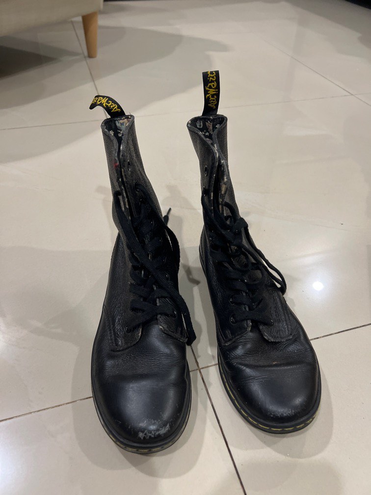 Dr Martens Docmart stratford 9-eye fold down black leather boots ...