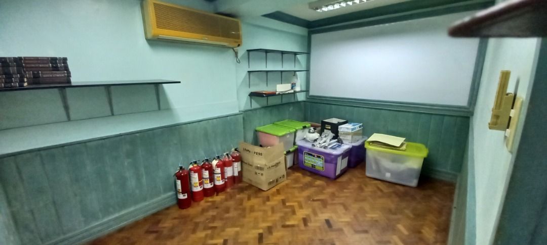 For sale: 2br condo at Chateau Verde Condominium Valle Verde 1 Pasig ...