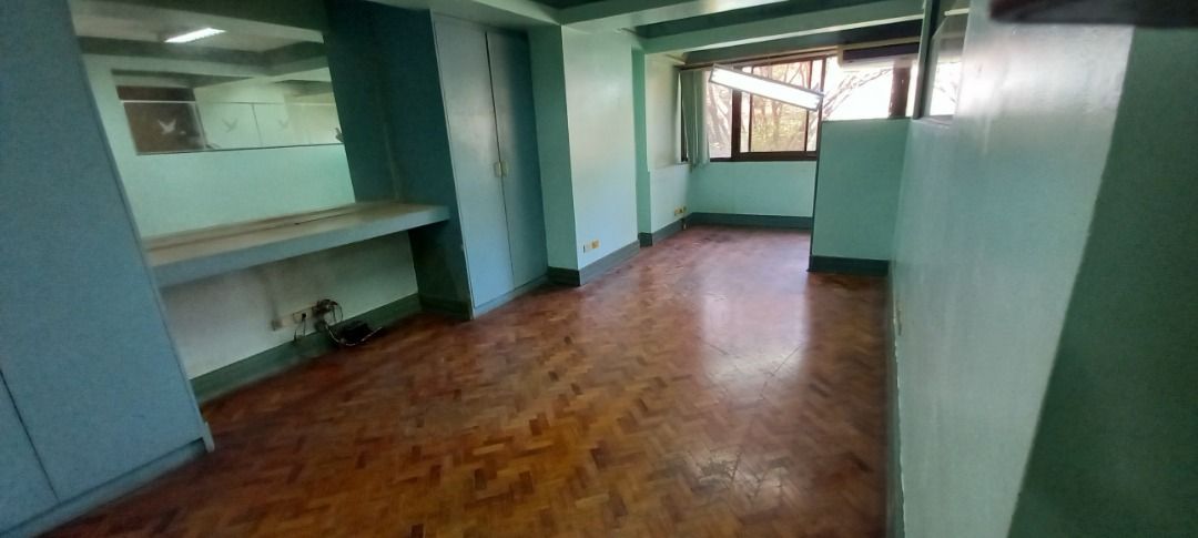 For sale: 2br condo at Chateau Verde Condominium Valle Verde 1 Pasig ...