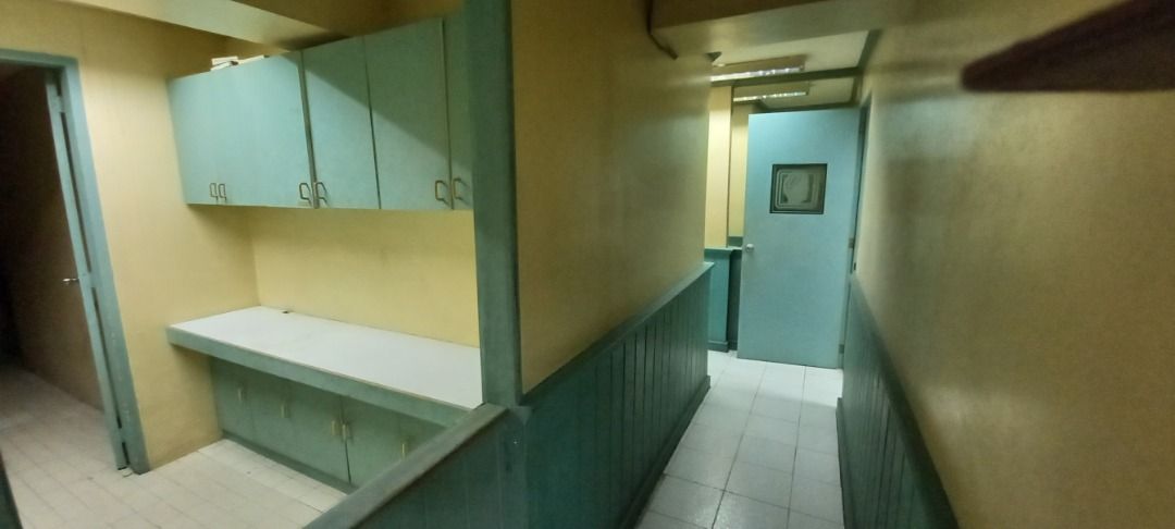 For sale: 2br condo at Chateau Verde Condominium Valle Verde 1 Pasig ...