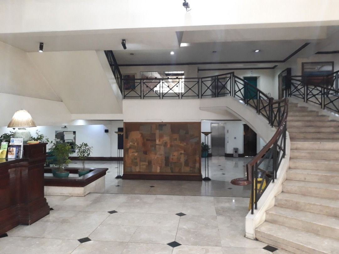 For sale: 2br condo at Chateau Verde Condominium Valle Verde 1 Pasig ...