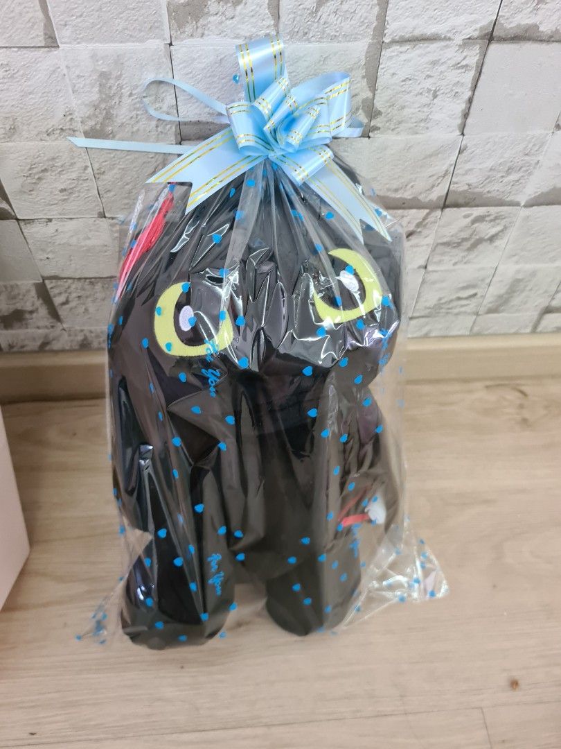 Graduation Toothless plushie, Hobbies & Toys, Toys & Games on Carousell