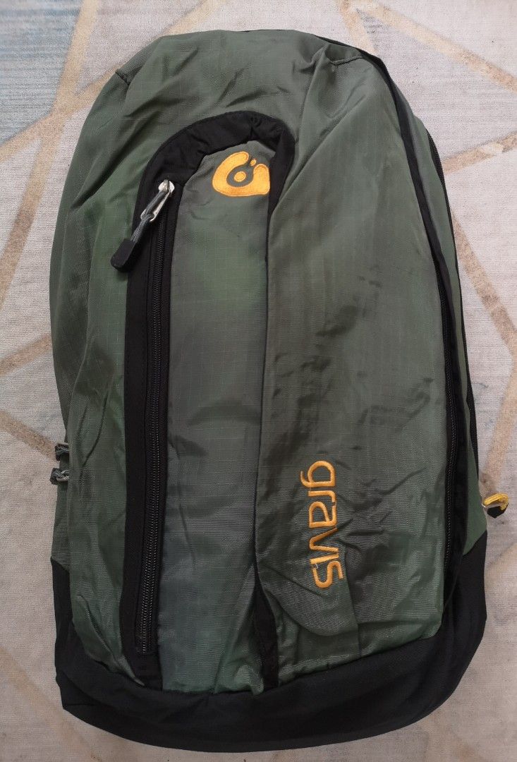 Gravis Backpack, Men's Fashion, Bags, Backpacks on Carousell