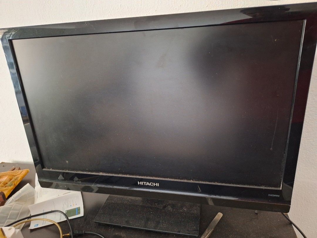 Hitachi TV, TV & Home Appliances, TV & Entertainment, TV on Carousell