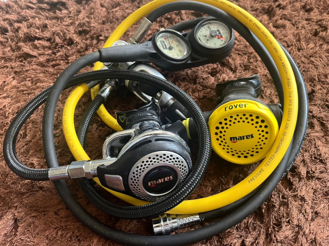Mares Scuba Diving Regulator Set, Sports Equipment, Other Sports ...