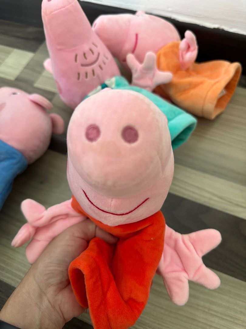 Peppa pig hand puppet, Hobbies & Toys, Toys & Games on Carousell